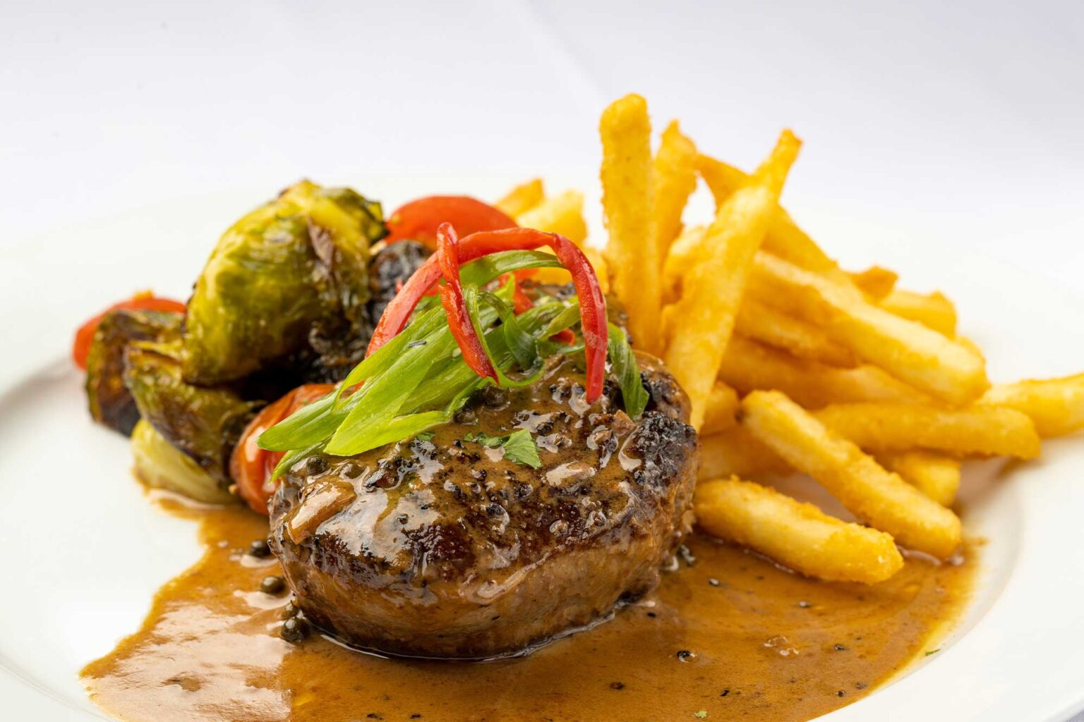 Lake House Restaurant and Bar